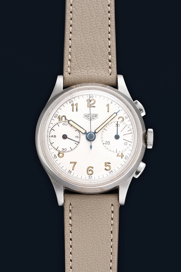 Ineichen Auctioneers - Big-Eye Chronograph Ref. 5408 in Stainless Steel